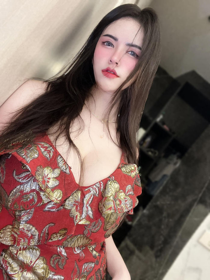 ลัดดา อยู่สบาย Nooyai เน็ตไอดอล สุดเซ็กซี่ เอ็กซ์จัด อกตู้ม หุ่นแซ่บ